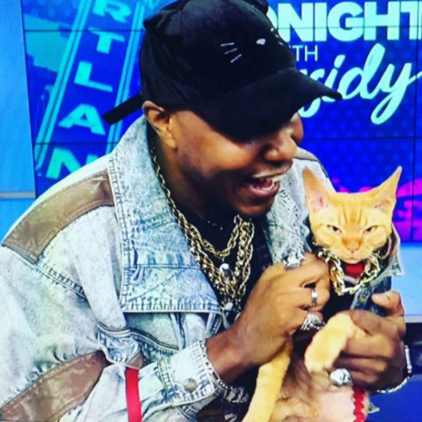 I Am Moshow the Cat Rapper and “Double Duty" - The Community Cats Podcast